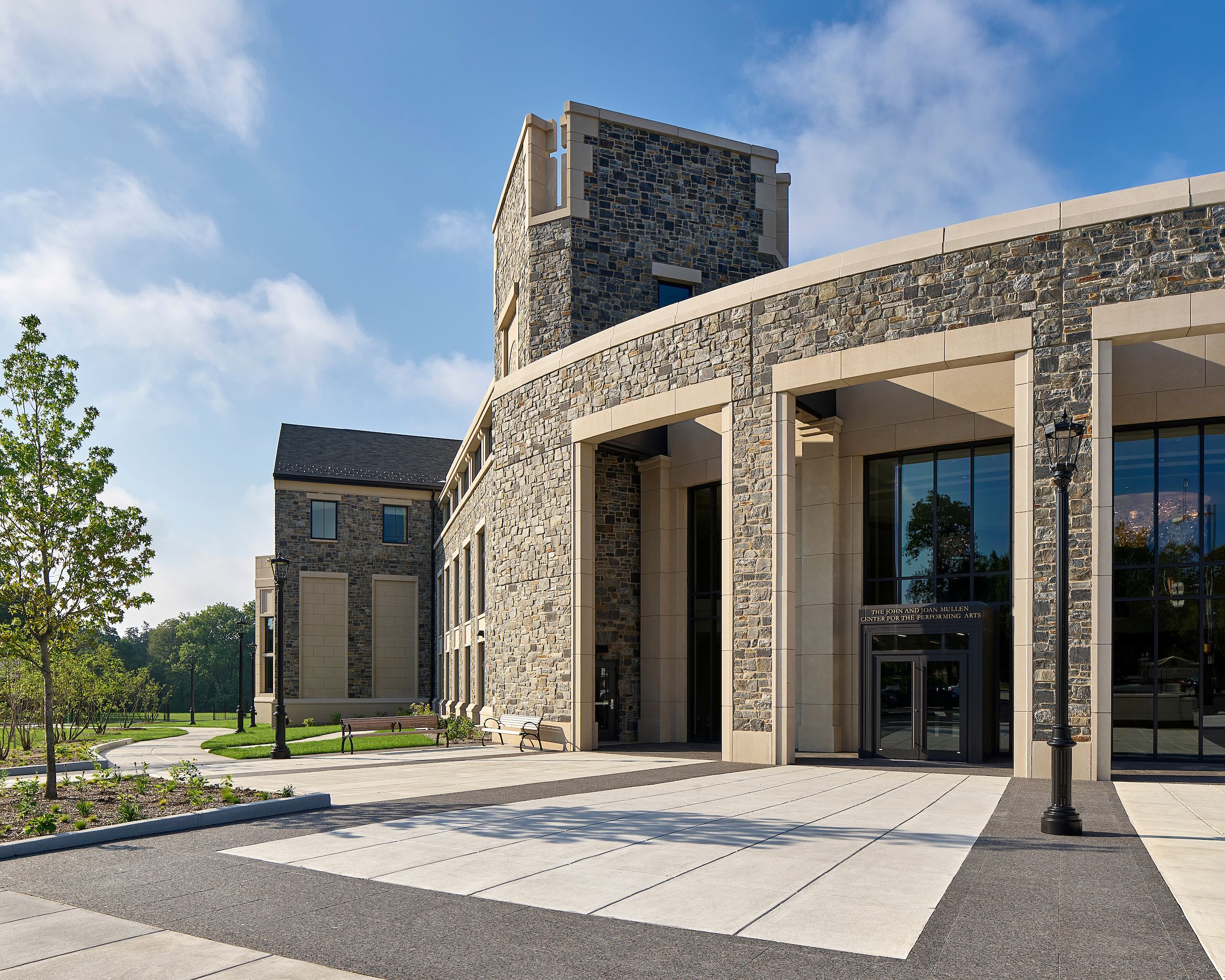 mullen outside 3 - Villanova Theatre